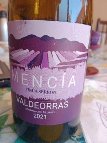 Finca Serrón Mencía | Vivino España