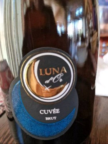 Le Contesse Luna d'Or Cuvée Brut | Vivino US