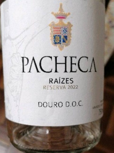 Pacheca Raízes Reserva Rosé | Vivino US