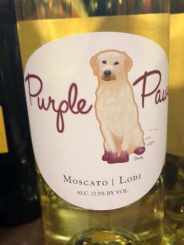 Purple Paws Moscato | Vivino US