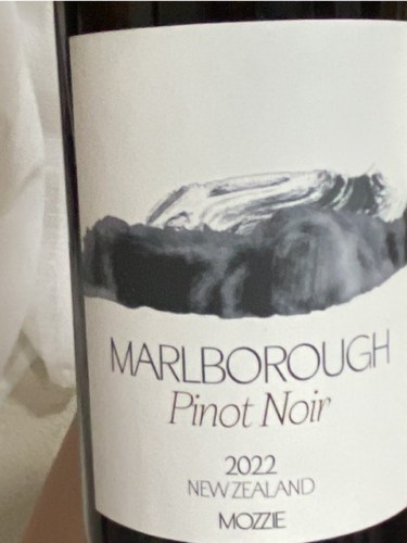 Mozze Pinot Noir | Vivino US