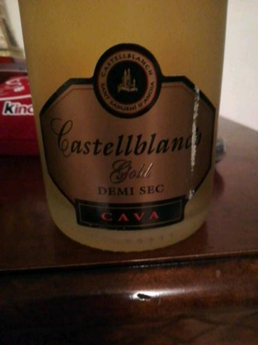 Castellblanc (Castellblanch) Cava Gold Demi Sec | Vivino
