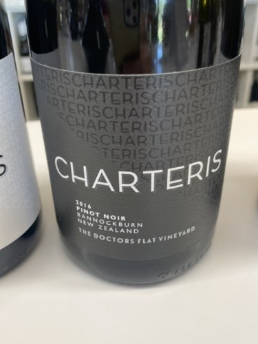 Charteris The Doctors Flat Vineyard Pinot Noir | Vivino US