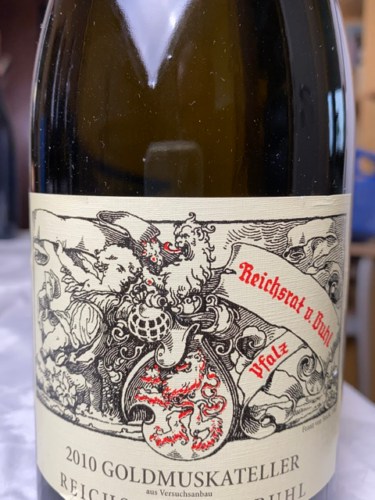 Reichsrat von Buhl Goldmuskateller | Vivino US