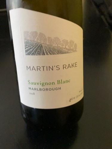 2018 Martin's Rake Sauvignon Blanc | Vivino US