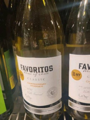 Luis Felipe Edwards Favoritos Chardonnay | Vivino US