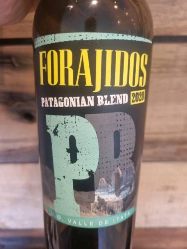 Forajidos Patagonian Blend | Vivino US