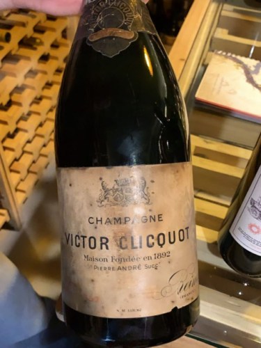 Victor Clicquot Champagne | Vivino English