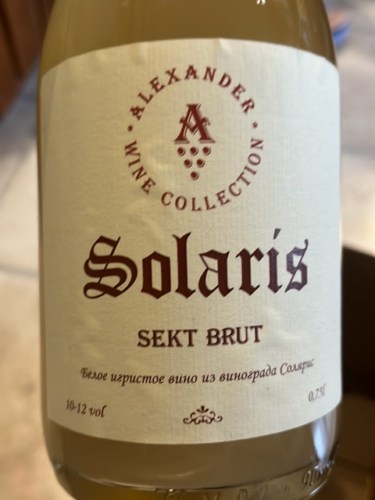 Alexander Wine Solaris Sekt Brut | Vivino US