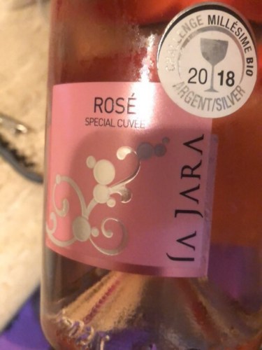 2018 La Jara Frizzante Rosé Special Cuvée | Vivino US