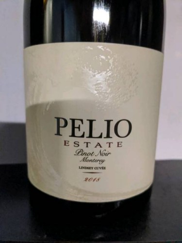 Pelio Estate Lindsey Cuvée Pinot Noir | Vivino US