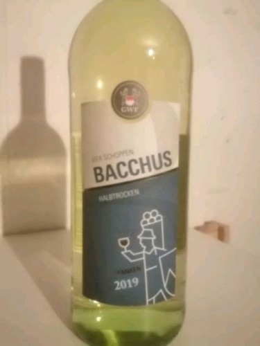 GWF Frankenwein Vier Schoppen Bacchus Halbtrocken | Vivino