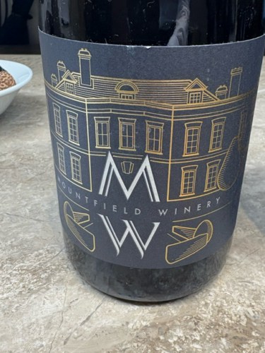 Mountfield Winery Blanc de Blancs | Vivino US