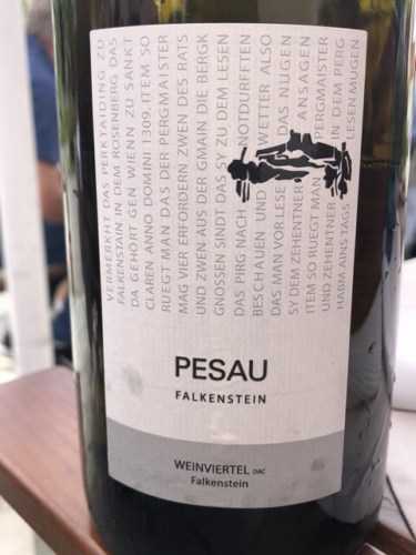 Pesau Weisswein | Vivino US