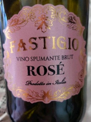 Fastigio Spumante Brut Rosé | Vivino US
