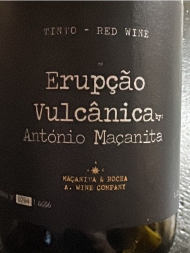 Azores Wine Company Erupção Vulcânica Tinto | Vivino Australia