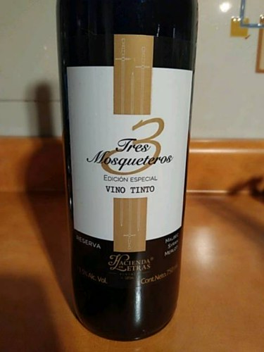 Hacienda de Letras Tres Mosqueteros Gran Reserva Edicion Especial Red ...