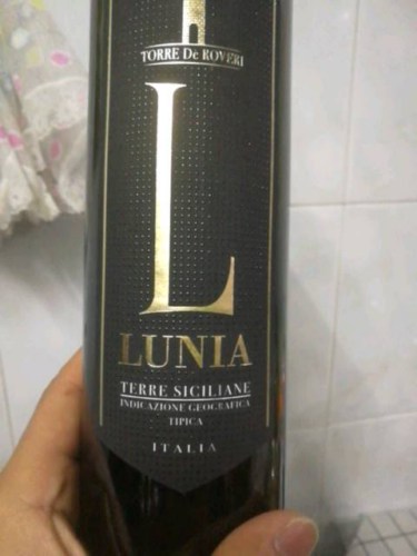 Torre de Roveri - Lunia Torre de Roveri Rosso | Vivino España