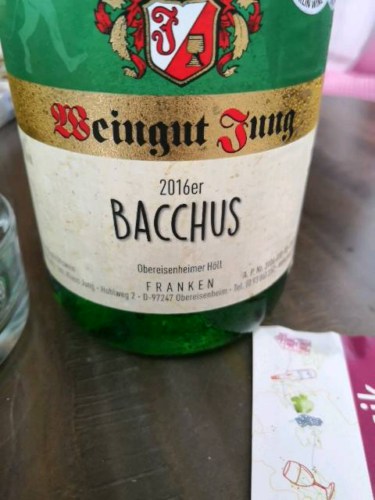 Weingut Jung Bacchus | Vivino US