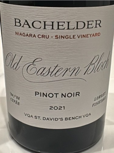 Bachelder Lowrey Old Eastern Block Pinot Noir | Vivino US