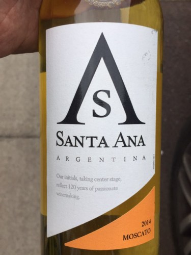 Bodegas Santa Ana Moscato | Vivino US