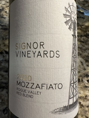 Signor Vineyards Mozzafiato Red Blend | Vivino