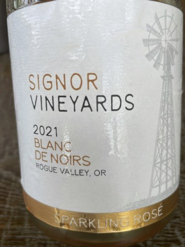 Signor Vineyards Blanc de Noirs | Vivino US
