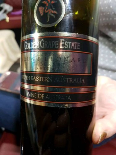2015 Golden Grape Estate Mount Leonard Cabernet - Shiraz | Vivino US