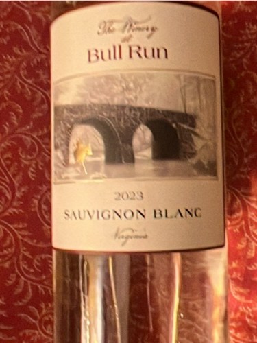 The Winery at Bull Run Sauvignon Blanc | Vivino US