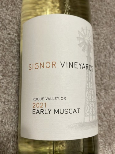 Signor Vineyards Early Muscat | Vivino US