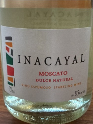 Inacayal Moscato Dulce Natural Espumoso | Vivino 日本語