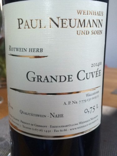 Paul Neumann Grande Cuvee Rotwein Herb | Vivino US