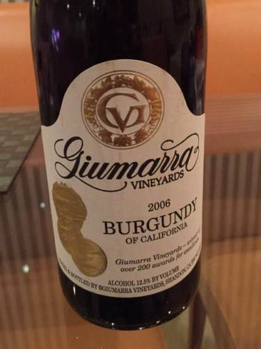 Giumarra Burgundy | Vivino English