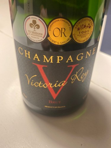 Victoria Rey Brut Champagne | Vivino