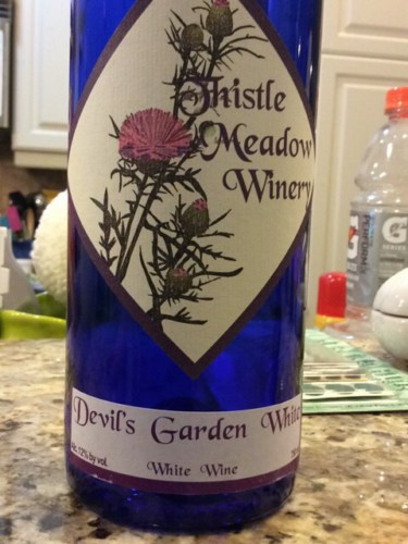 Thistle Meadow Winery Devil's Garden White | Vivino United Kingdom