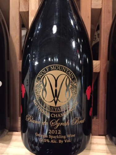 Wolf Mountain Blanc de Syrah Brut | Vivino US
