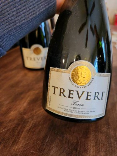 Treveri Limited Release Series Feria Brut | Vivino English