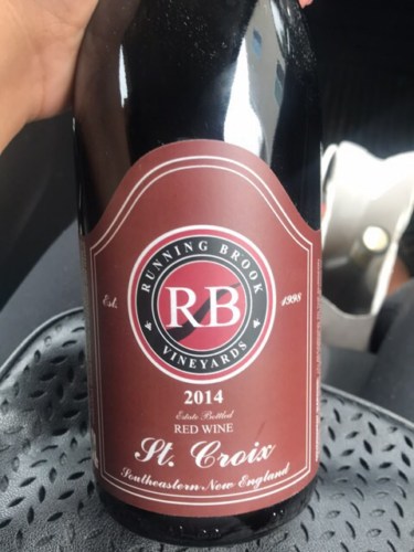 Running Brook Vineyards St. Croix | Vivino US