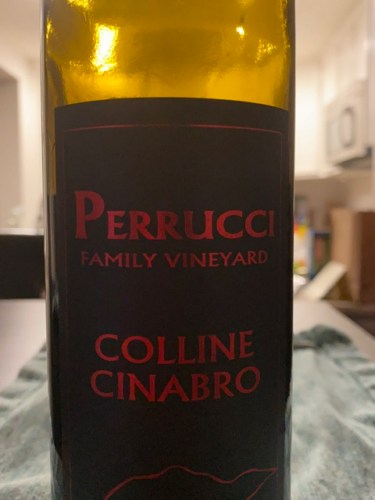 Perrucci Family Vineyard Colline Cinabro | Vivino Brasil