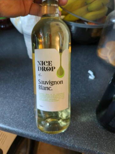 ASDA Nice Drop of Sauvignon Blanc | Vivino English