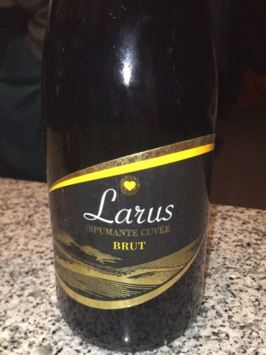 Larus Spumante Cuvée Brut | Vivino 日本