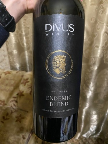 Divus Winery Endemic Blend | Vivino US
