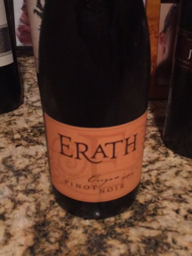 Erath Pinot Noir Lillie's | Vivino US