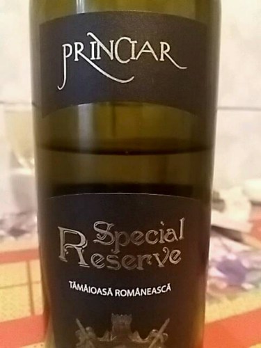 Tohani Princiar Special Reserve Tămâioasă Românească | Vivino English