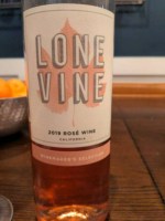 First Crush Vineyards Lone Vine Winemaker's Selection Rosé | Vivino US