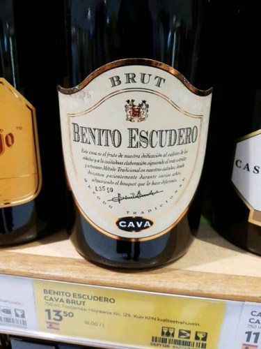 Benito Escudero Cava Extra Seco | Vivino Australia