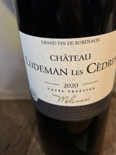 Château Ludeman Les Cèdres Cuvée Prestige | Vivino US