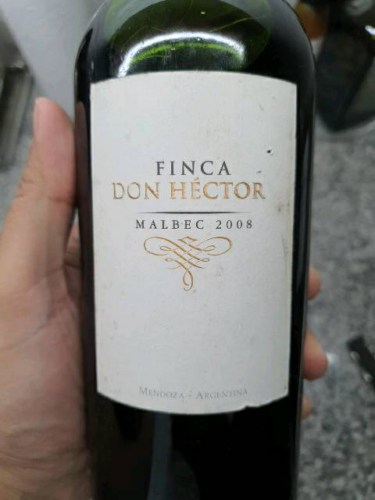 Finca Don Hector Malbec | Vivino US