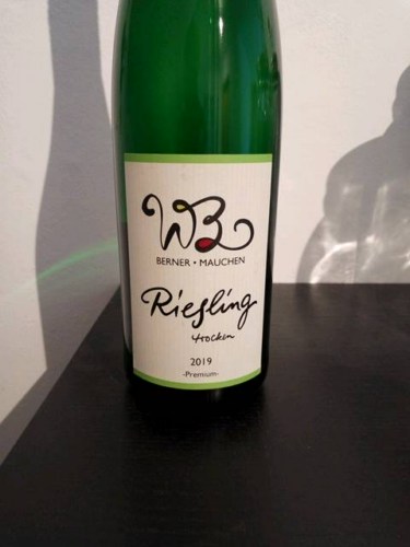 Willi Berner Mauchen Premium Riesling Trocken | Vivino US