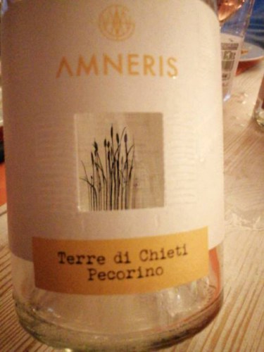 Amneris Pecorino Terre di Chieti | Vivino US